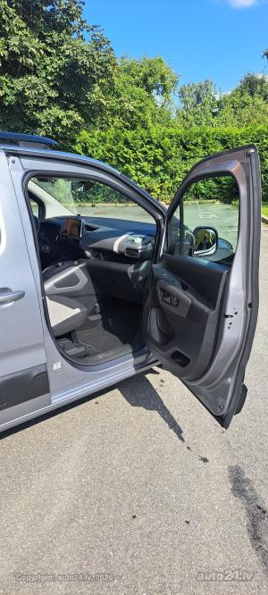 Grey Citroen Berlingo 2020 in Tallinn, with an engine capacity of 1.50 L and mileage of 90 thousand km for 14500 €, photo 16 on AUTOMOTO.COM.LV