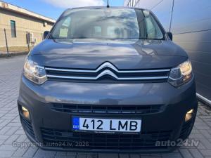 Grey Citroen Berlingo 2021 in Kuressaare, with an engine capacity of 1.20 L and mileage of 60 thousand km for 10650 €, photo 2 on AUTOMOTO.COM.LV