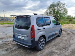 Pelēks Citroen Berlingo 2021 Tallina, ar dzinēja tilpumu 1.50 L un nobraukumu 56 tūkst. km par 19000 €, foto 5 vietnē AUTOMOTO.COM.LV