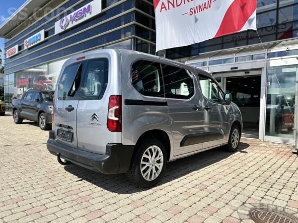 Серый Ситроен Берлинго 2021 в Рига, объемом двигателя 1.50 л и пробегом 165 тыс. км за 10800 €, фото 4 на AUTOMOTO.COM.LV