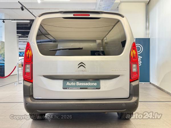 Pelēks Citroen Berlingo 2021 Tallina, ar dzinēja tilpumu 1.50 L un nobraukumu 158 tūkst. km par 10900 €, foto 5 vietnē AUTOMOTO.COM.LV