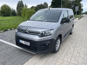 Серый Ситроен Берлинго 2021 в Рига, объемом двигателя 1.50 л и пробегом 165 тыс. км за 7700 €, фото  на AUTOMOTO.COM.LV