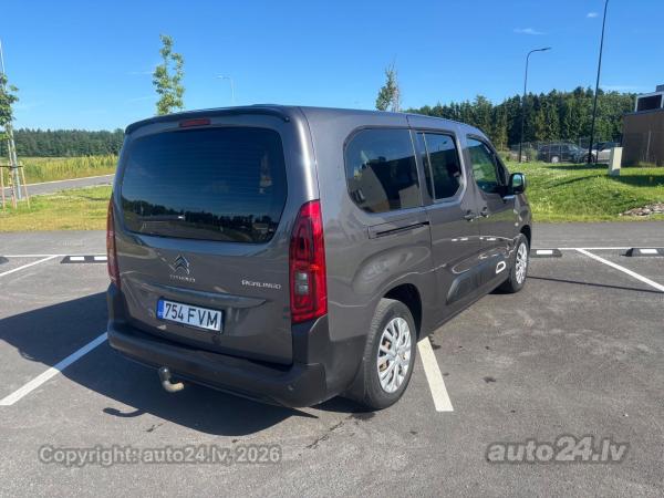 Grey Citroen Berlingo 2022 in Tallinn, with an engine capacity of 1.50 L and mileage of 117 thousand km for 15950 €, photo 5 on AUTOMOTO.COM.LV