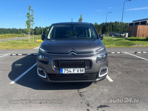 Grey Citroen Berlingo 2022 in Tallinn, with an engine capacity of 1.50 L and mileage of 117 thousand km for 15950 €, photo 8 on AUTOMOTO.COM.LV