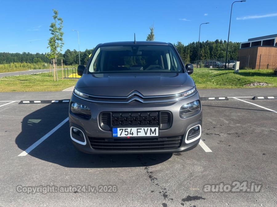 Grey Citroen Berlingo 2022 in Tallinn, with an engine capacity of 1.50 L and mileage of 117 thousand km for 15950 €, photo 9 on AUTOMOTO.COM.LV