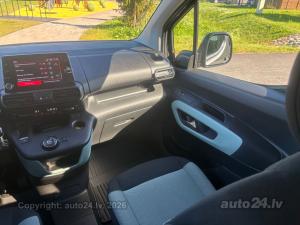 Grey Citroen Berlingo 2022 in Tallinn, with an engine capacity of 1.50 L and mileage of 117 thousand km for 15950 €, photo 18 on AUTOMOTO.COM.LV