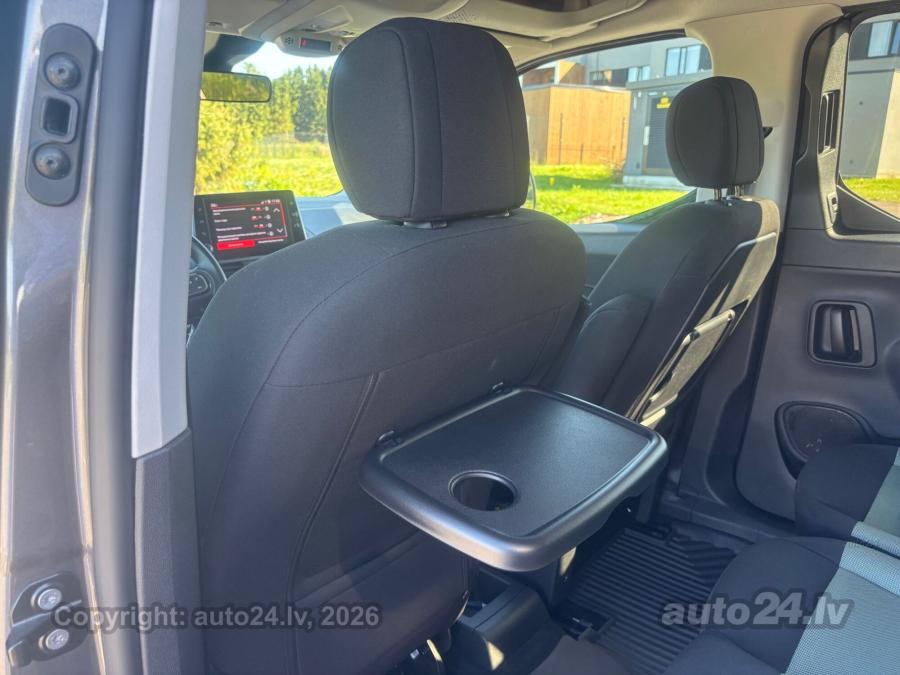 Grey Citroen Berlingo 2022 in Tallinn, with an engine capacity of 1.50 L and mileage of 117 thousand km for 15950 €, photo 22 on AUTOMOTO.COM.LV