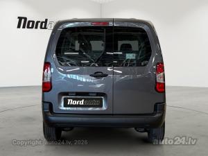 Pelēks Citroen Berlingo 2022 Tallina, ar dzinēja tilpumu 1.50 L un nobraukumu 217 tūkst. km par 8500 €, foto 5 vietnē AUTOMOTO.COM.LV