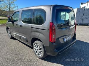 Pelēks Citroen Berlingo 2023 Tartu, ar dzinēja tilpumu 1.50 L un nobraukumu 48 tūkst. km par 17990 €, foto 4 vietnē AUTOMOTO.COM.LV