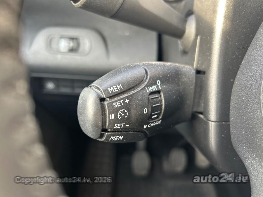 Pelēks Citroen Berlingo 2023 Tartu, ar dzinēja tilpumu 1.50 L un nobraukumu 48 tūkst. km par 17990 €, foto 18 vietnē AUTOMOTO.COM.LV