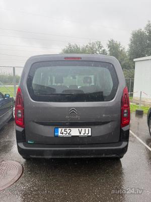 Grey Citroen Berlingo 2024 in Tallinn, with an engine capacity of 1.50 L and mileage of 28 thousand km for 18450 €, photo 5 on AUTOMOTO.COM.LV