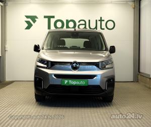 Серый Ситроен Берлинго 2024 в Таллин, объемом двигателя 1.20 л и пробегом 31 тыс. км за 24900 €, фото 4 на AUTOMOTO.COM.LV