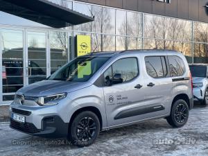 Pelēks Citroen Berlingo 2025 Jehvi, ar dzinēja tilpumu 1.50 L un nobraukumu 7 tūkst. km par 25900 €, foto 2 vietnē AUTOMOTO.COM.LV