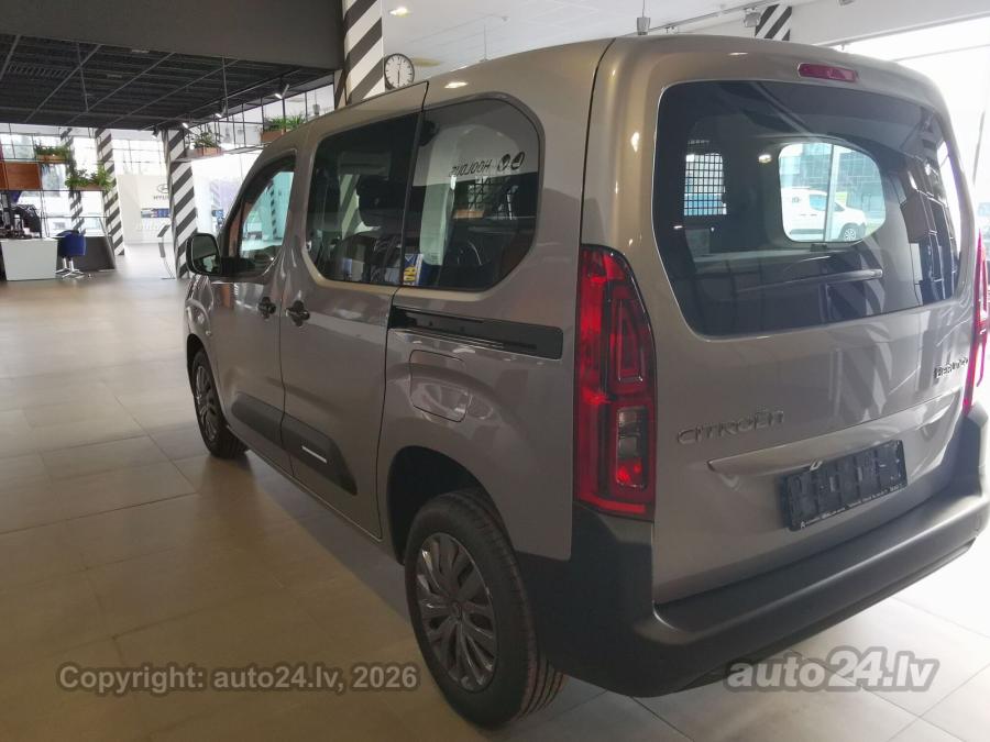 Pelēks Citroen Berlingo 2026 Viljandi, ar dzinēja tilpumu 1.50 L un nobraukumu 2 tūkst. km par 28900 €, foto 4 vietnē AUTOMOTO.COM.LV