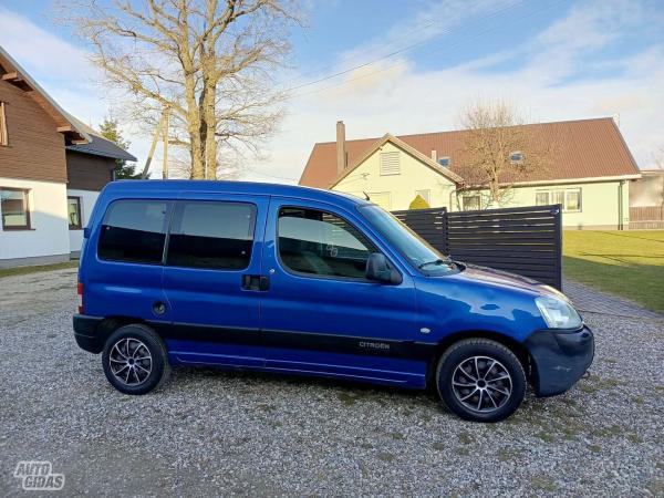 Citroen Berlingo 2006 in Klaipeda, with an engine capacity of 1.40 L and mileage of 383 thousand km for 1450 €, photo 8 on AUTOMOTO.COM.LV