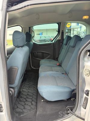 Citroen Berlingo 2018 Rīga, ar dzinēja tilpumu 1.60 L un nobraukumu 135 tūkst. km par 6500 €, foto 13 vietnē AUTOMOTO.COM.LV