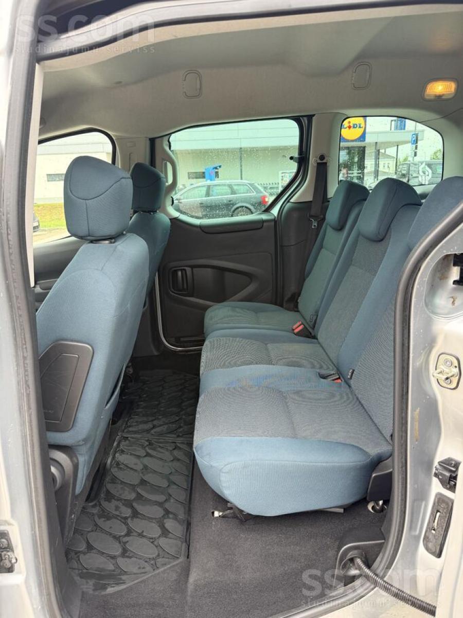 Citroen Berlingo 2018 Rīga, ar dzinēja tilpumu 1.60 L un nobraukumu 135 tūkst. km par 6500 €, foto 13 vietnē AUTOMOTO.COM.LV