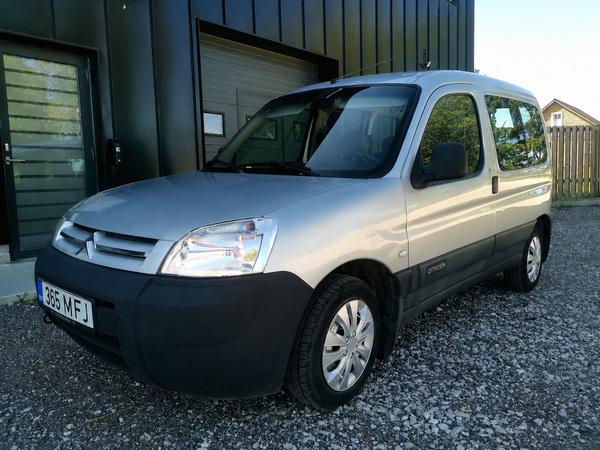 Citroen Berlingo 2005 Tartu, ar dzinēja tilpumu 1.40 L un nobraukumu 160 tūkst. km par 990 €, foto 1 vietnē AUTOMOTO.COM.LV