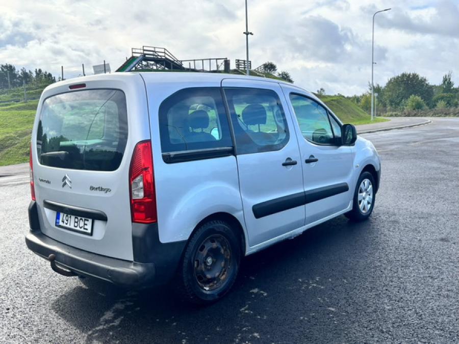 Citroen Berlingo 2009 Narva, ar dzinēja tilpumu 1.60 L un nobraukumu 240 tūkst. km par 2200 €, foto 5 vietnē AUTOMOTO.COM.LV