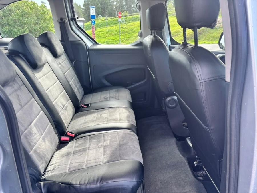 Citroen Berlingo 2009 Narva, ar dzinēja tilpumu 1.60 L un nobraukumu 240 tūkst. km par 2200 €, foto 10 vietnē AUTOMOTO.COM.LV