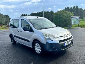 Citroen Berlingo 2009 Narva, ar dzinēja tilpumu 1.60 L un nobraukumu 240 tūkst. km par 2200 €, foto 13 vietnē AUTOMOTO.COM.LV
