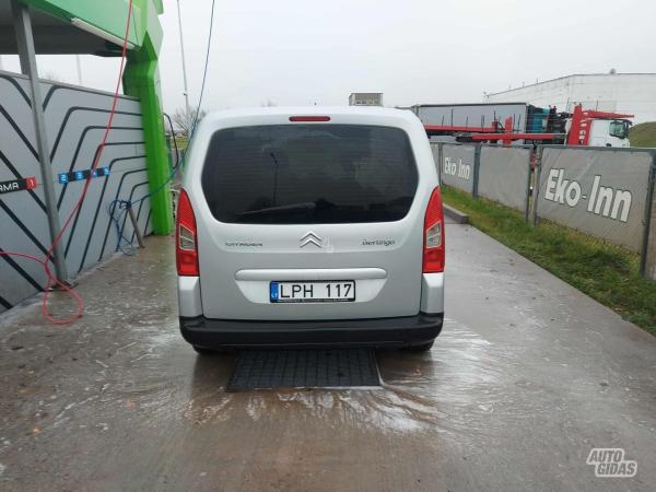 Citroen Berlingo 2011 Ukmergė, ar dzinēja tilpumu 1.60 L un nobraukumu 326 tūkst. km par 2550 €, foto 5 vietnē AUTOMOTO.COM.LV