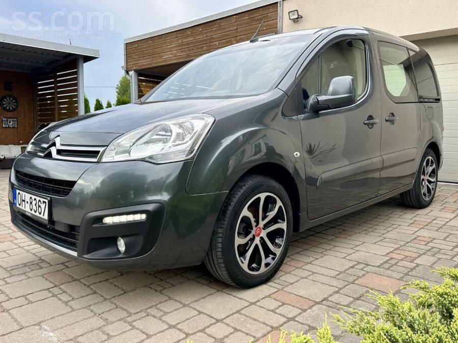Citroen Berlingo 2018 Rīga, ar dzinēja tilpumu 1.60 L un nobraukumu 158 tūkst. km par 7200 €, foto 1 vietnē AUTOMOTO.COM.LV