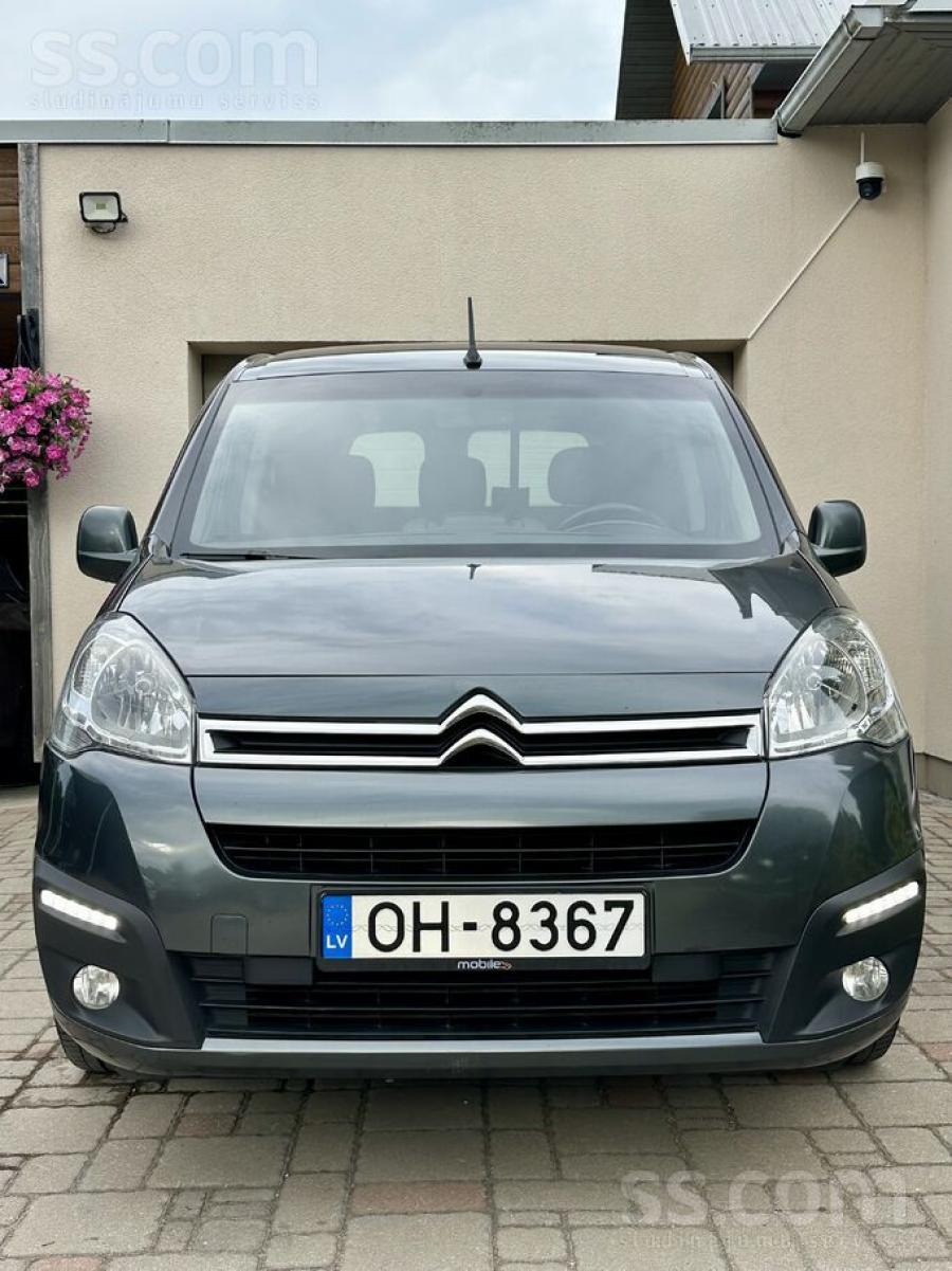 Citroen Berlingo 2018 Rīga, ar dzinēja tilpumu 1.60 L un nobraukumu 158 tūkst. km par 7200 €, foto 4 vietnē AUTOMOTO.COM.LV
