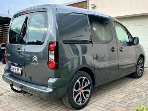 Citroen Berlingo 2018 Rīga, ar dzinēja tilpumu 1.60 L un nobraukumu 158 tūkst. km par 7200 €, foto 8 vietnē AUTOMOTO.COM.LV