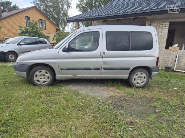 Citroen Berlingo 2000 Vilkaviškis, ar dzinēja tilpumu 1.90 L un nobraukumu 333 tūkst. km par 330 €, foto 2 vietnē AUTOMOTO.COM.LV