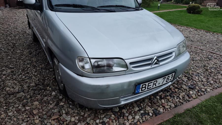 Citroen Berlingo 2001 in Marijampole, with an engine capacity of 1.60 L and mileage of 224 thousand km for 400 €, photo 4 on AUTOMOTO.COM.LV