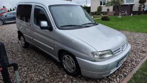 Citroen Berlingo 2001 in Marijampole, with an engine capacity of 1.60 L and mileage of 224 thousand km for 400 €, photo 5 on AUTOMOTO.COM.LV