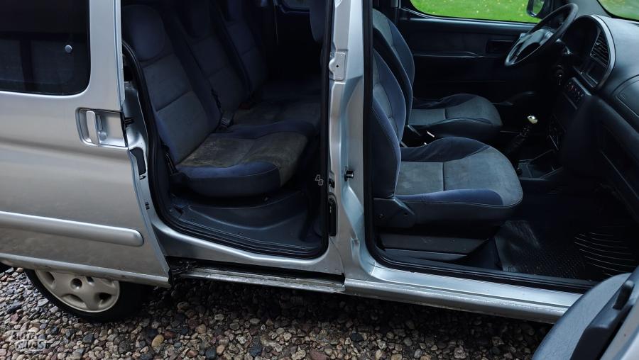 Citroen Berlingo 2001 in Marijampole, with an engine capacity of 1.60 L and mileage of 224 thousand km for 400 €, photo 27 on AUTOMOTO.COM.LV