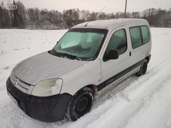 Citroen Berlingo 2003 Viļņa, ar dzinēja tilpumu 1.90 L un nobraukumu 358 tūkst. km par 600 €, foto 1 vietnē AUTOMOTO.COM.LV