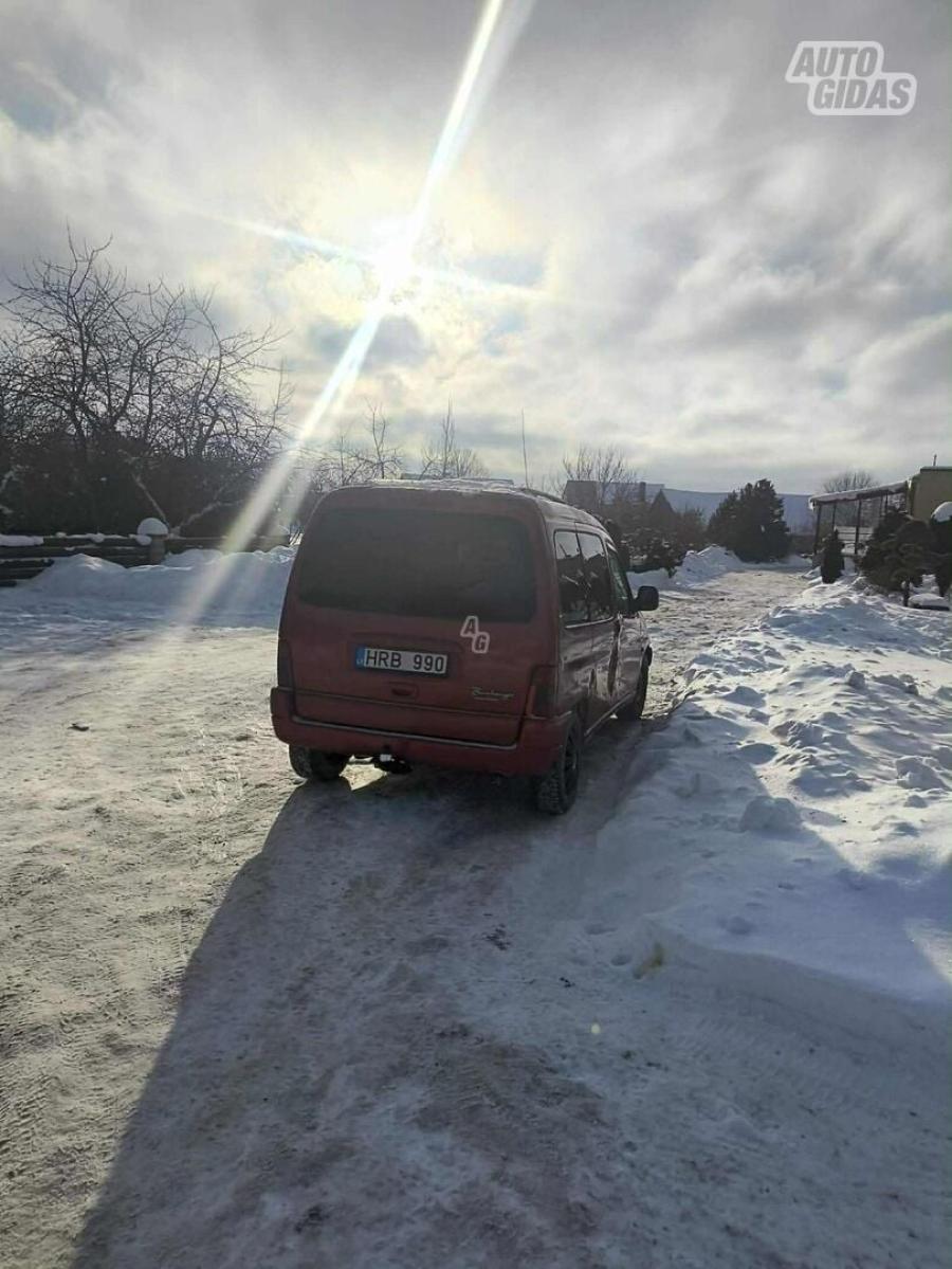 Citroen Berlingo 2003 Klaipėda, ar dzinēja tilpumu 1.60 L un nobraukumu 250 tūkst. km par 700 €, foto 1 vietnē AUTOMOTO.COM.LV
