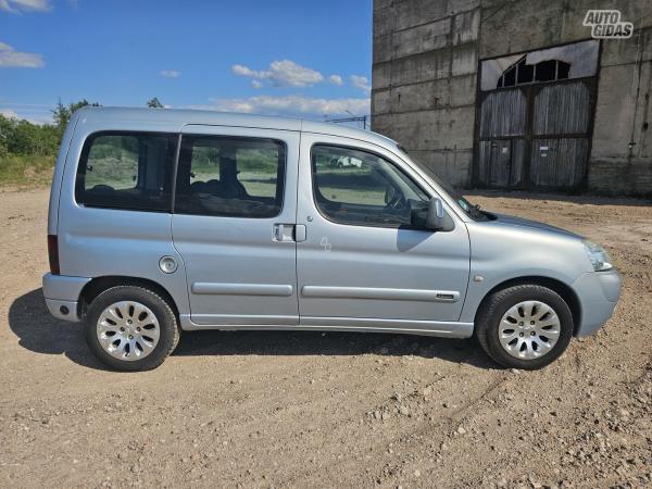 Citroen Berlingo 2004 in Vilnius, with an engine capacity of 1.60 L and mileage of 335 thousand km for 1550 €, photo 7 on AUTOMOTO.COM.LV
