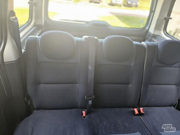 Citroen Berlingo 2004 in Vilnius, with an engine capacity of 1.60 L and mileage of 335 thousand km for 2250 €, photo 9 on AUTOMOTO.COM.LV