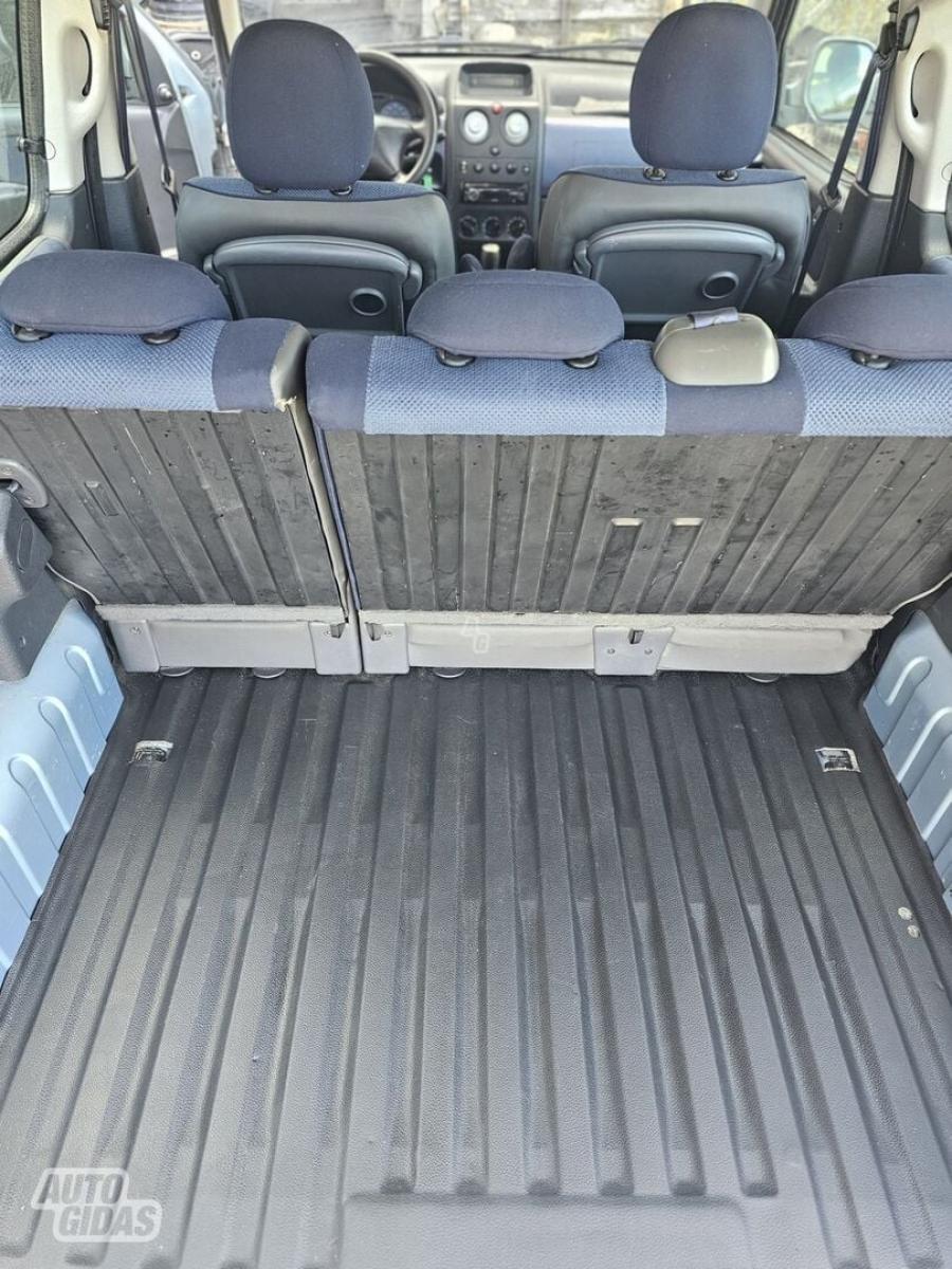 Citroen Berlingo 2004 in Vilnius, with an engine capacity of 1.60 L and mileage of 335 thousand km for 2250 €, photo 16 on AUTOMOTO.COM.LV