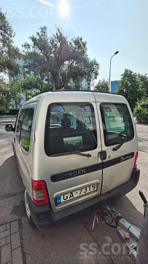 Citroen Berlingo 2006 in Riga, with an engine capacity of 1.60 L and mileage of 299 thousand km for 450 €, photo 3 on AUTOMOTO.COM.LV