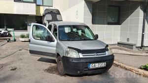 Citroen Berlingo 2006 in Riga, with an engine capacity of 1.60 L and mileage of 299 thousand km for 450 €, photo 4 on AUTOMOTO.COM.LV