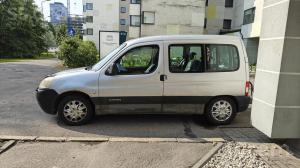 Citroen Berlingo 2006 in Riga, with an engine capacity of 1.60 L and mileage of 299 thousand km for 450 €, photo 7 on AUTOMOTO.COM.LV