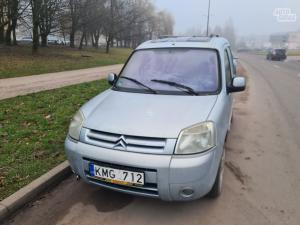 Citroen Berlingo 2006 in Kaunas, with an engine capacity of 1.60 L and mileage of 290 thousand km for 500 €, photo 2 on AUTOMOTO.COM.LV