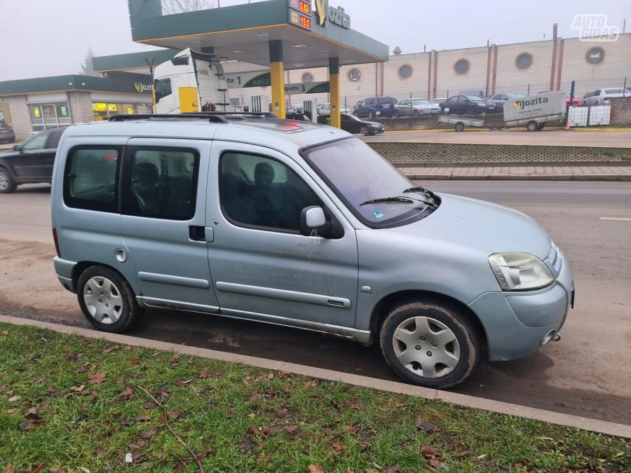 Citroen Berlingo 2006 in Kaunas, with an engine capacity of 1.60 L and mileage of 290 thousand km for 500 €, photo 4 on AUTOMOTO.COM.LV