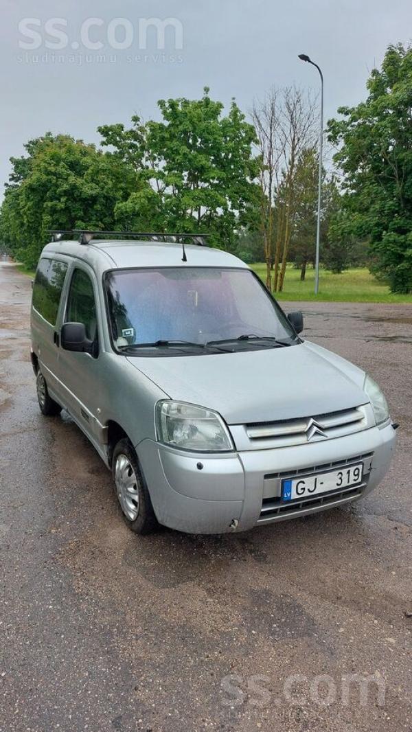Citroen Berlingo 2007 in Riga, with an engine capacity of 1.60 L and mileage of 0 thousand km for 950 €, photo 2 on AUTOMOTO.COM.LV