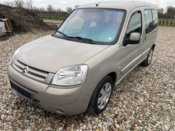 Citroen Berlingo 2007 Marijampole, ar dzinēja tilpumu 1.60 L un nobraukumu 180 tūkst. km par 2300 €, foto 1 vietnē AUTOMOTO.COM.LV