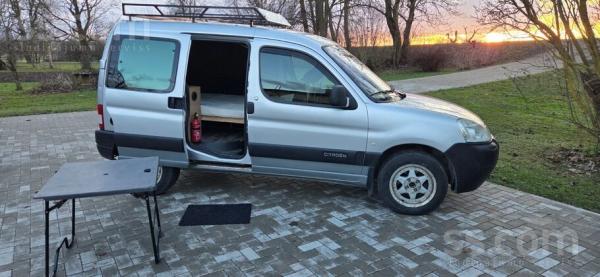 Citroen Berlingo 2007 in Jelgava, with an engine capacity of 1.60 L and mileage of 417 thousand km for 1750 €, photo 8 on AUTOMOTO.COM.LV