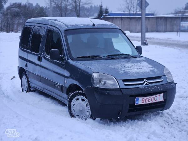 Citroen Berlingo 2007 Jurbarkas, ar dzinēja tilpumu 1.60 L un nobraukumu 268 tūkst. km par 2100 €, foto 1 vietnē AUTOMOTO.COM.LV