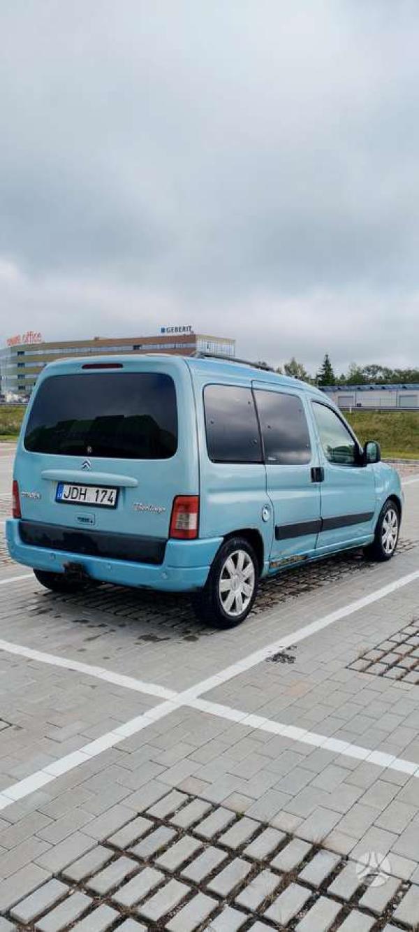 Citroen Berlingo 2008 Viļņa, ar dzinēja tilpumu 1.60 L un nobraukumu 429 tūkst. km par 999 €, foto 11 vietnē AUTOMOTO.COM.LV