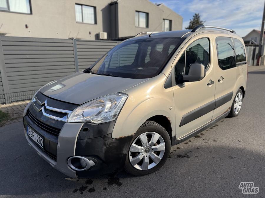 Citroen Berlingo 2009 in Kaunas, with an engine capacity of 1.60 L and mileage of 400 thousand km for 1490 €, photo 10 on AUTOMOTO.COM.LV