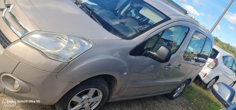 Citroen Berlingo 2009 Viļņa, ar dzinēja tilpumu 1.60 L un nobraukumu 160 tūkst. km par 2900 €, foto 4 vietnē AUTOMOTO.COM.LV